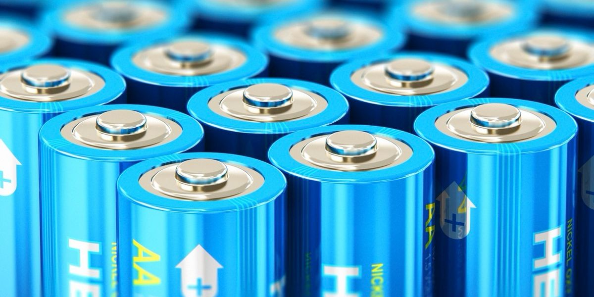 NiMH vs Lithium Ion Batteries: A Comprehensive Comparison for Engineers