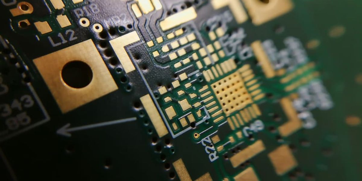 Tented Via: The Ultimate Guide to PCB Design and Manufacturing Techniques