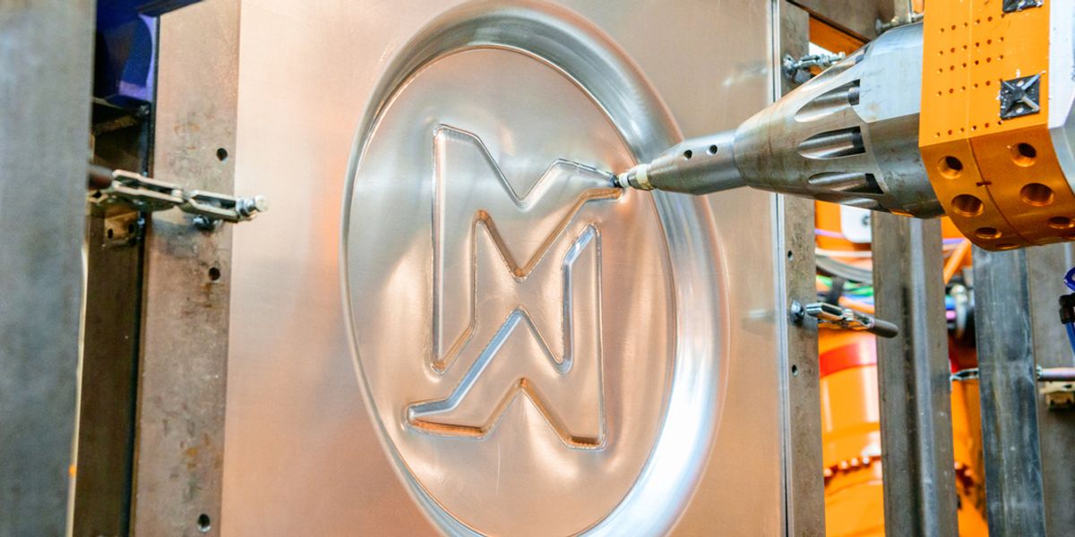 Podcast: Sheet Metal Forming Goes High-Tech with Robotics & AI